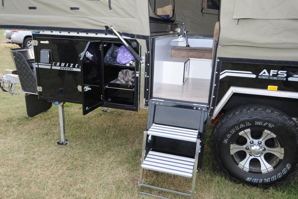 Off road camper trailer 4 berth | 4WD Camper Hire Perth Australia